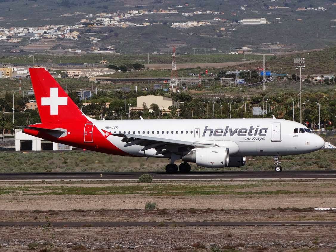 Flyingphotos Magazine News: HELVETIC AIRWAYS - A319-100 - HB-JVK